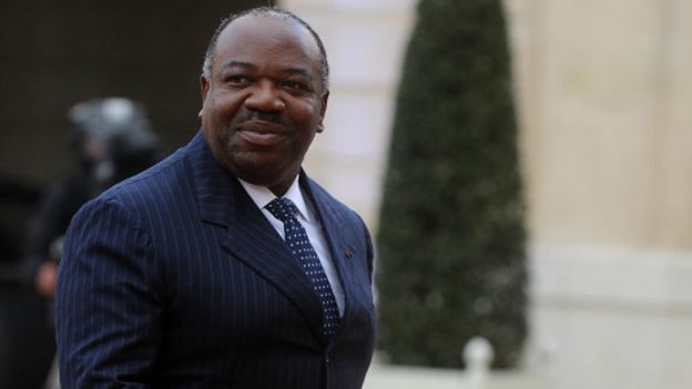 Ali Bongo lance le projet un jeune égal un métier