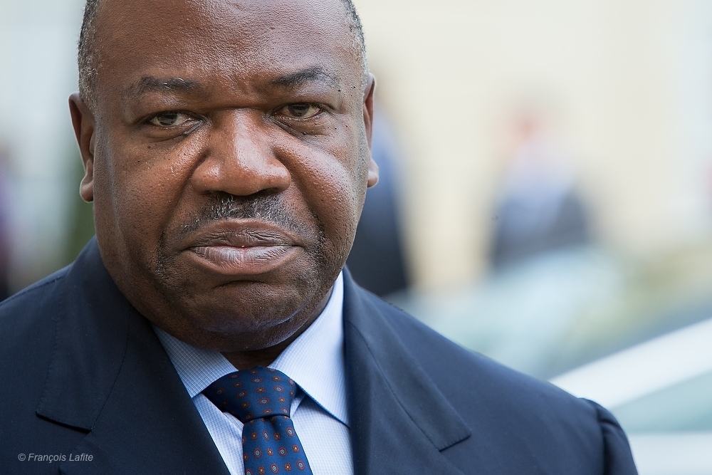 Ali Bongo renouvelle sa confiance à ses hommes de la Présidence