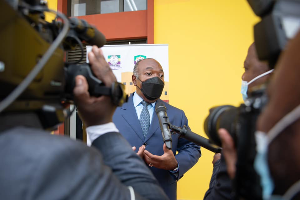 Ali Bongo offre un merveilleux cadeau à 1 000 jeunes gabonais