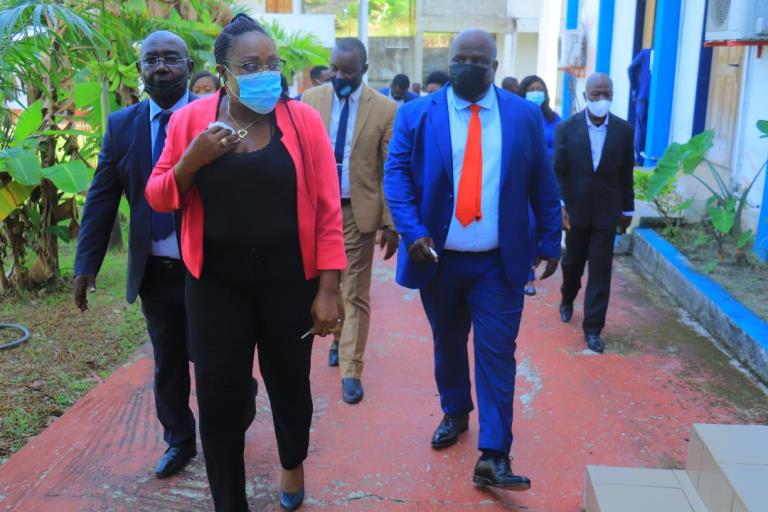 Groupe EM Gabon-Université : le Ministère de l’Enseignement supérieur ...