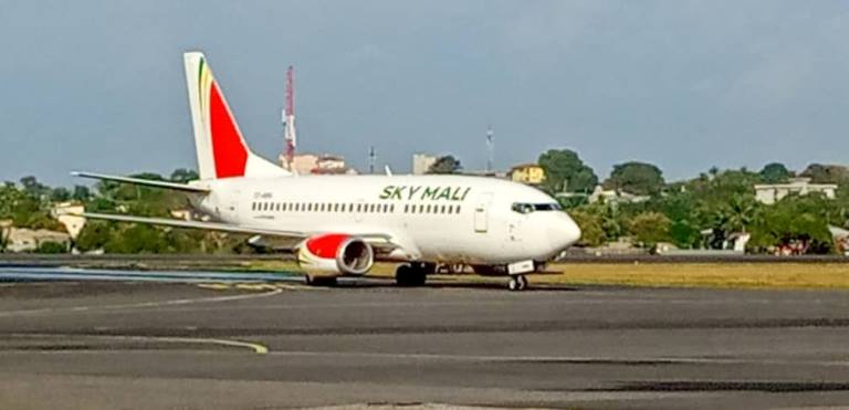 Vol inaugural de Sky Mali au Gabon