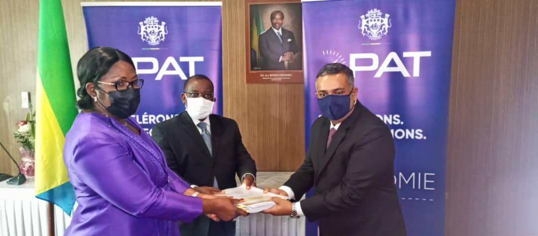 7 nouvelles conventions d'exploitation des mines d'Or à petite échelle ...