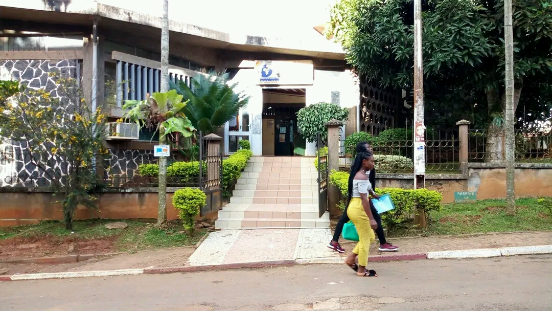 ESSTIC de Yaoundé : l’école qui a formé des brillants journalistes ...