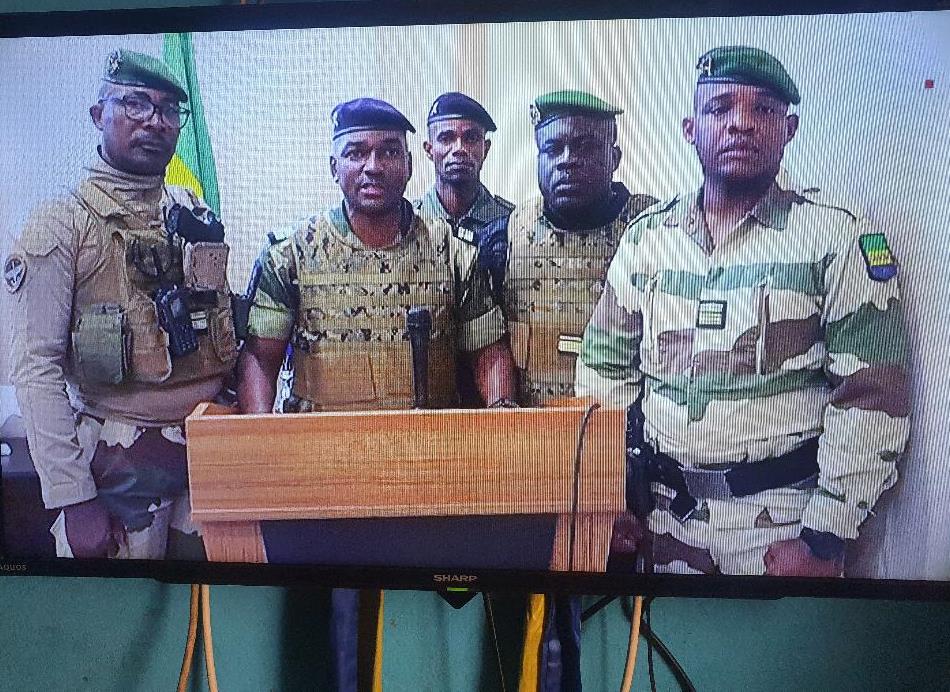 Ali Bongo assigné à résidence surveillée, Noureddin Bongo et ses amis ...