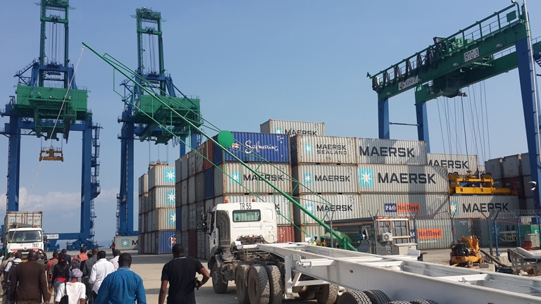 Gabon : Owendo Mineral Port lance un vaste programme de recrutement des ...