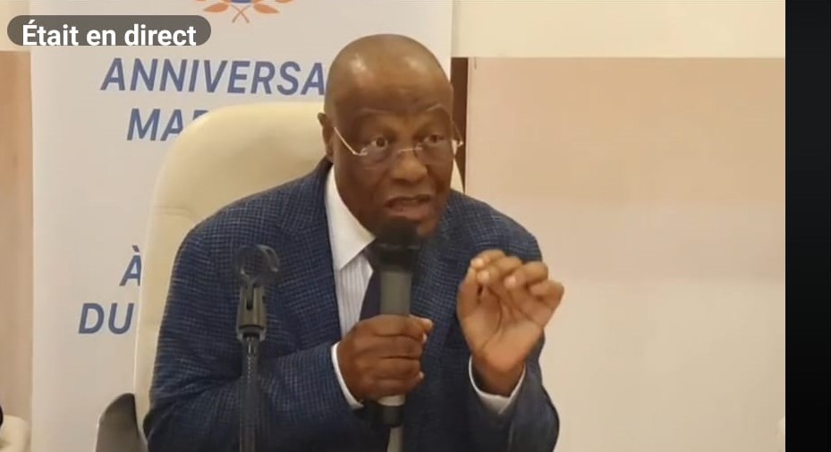 Albert Ondo Ossa : Gouvernance « erratique » après une transition ...