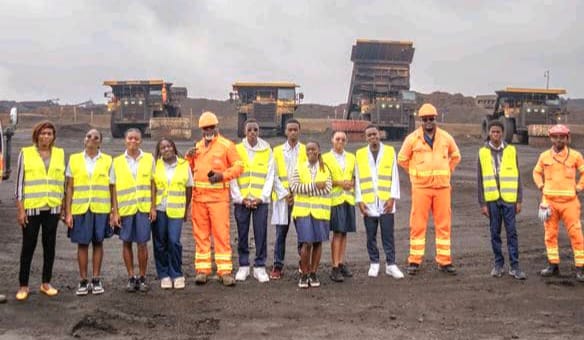 Nouveau visage de la mine’’ : COMILOG se dévoile aux élèves du secondaire -